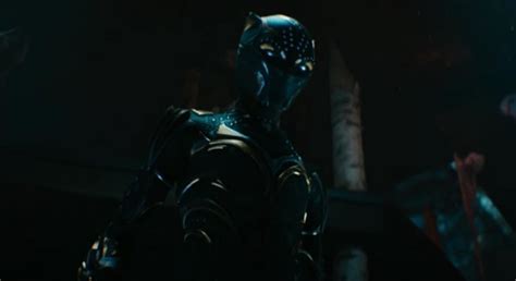 Черната пантера вече е жена в „Уаканда завинаги“ видео Площад Славейков