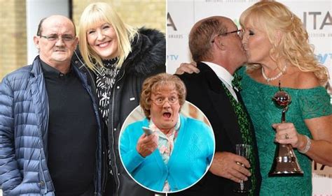 Brendan Ocarroll Wife How Jennifer Gibney Has To Be ‘careful With