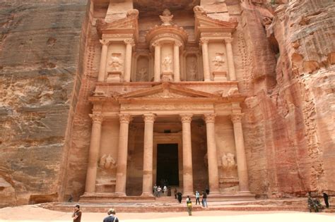 요르단의 페트라알카즈네 알데이르를 아시나요 네이버 블로그