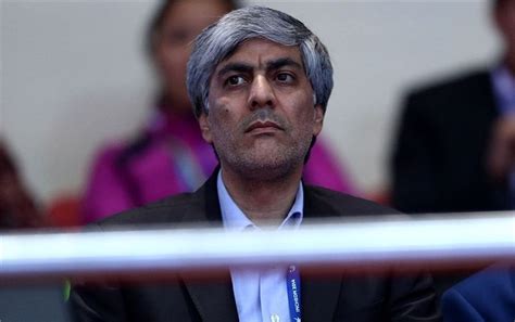 کیومرث هاشمی سرپرست وزارت ورزش رعایت‌ نشدن سقف قراردادهای فوتبالیست