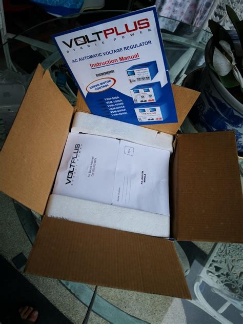 Automatic Voltage Regulator Avr Voltplus 500 Va Unused Tv And Home Appliances Kitchen