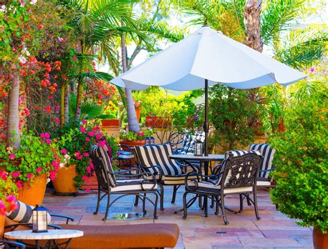 Enhance Your Outdoor Seating 7 Creative Backyard Ideas