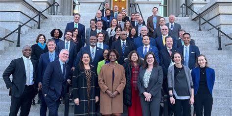 Rtds Gm And Ceo Contributed To White House Roundtable On Clean Bus Manufacturing Rtd Denver