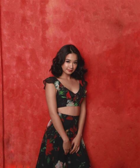 Get Your Shawtout From Sophia Senoron