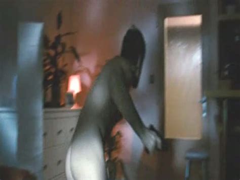 Omg He S Naked Actor Konstantin Lavronenko In Kajinek Omg Blog