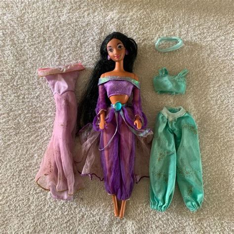 Toys Vintage 9s Disney Aladdin Princess Jasmine Barbie Doll Three
