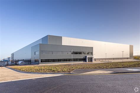 Toronto Way Doncaster Dn11 0bf Industrial For Lease Loopnet