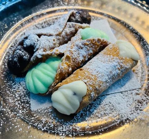 Holy Cannoli