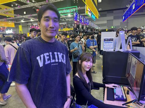 Loga Thailand น้องมิ้นกับบูมมาแล้ว เจอกันได้ที่บูธ