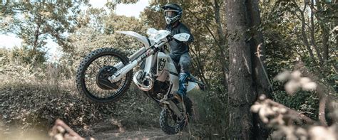 2025 Husqvarna Te 300 Pro Specs Performance And Photos Autoevolution