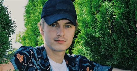 Owen Riegling Talks About Music and New Single | Front Porch Music