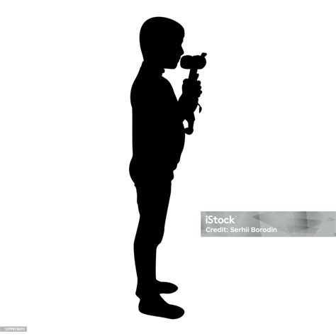 실루엣 소년 키스 장난감 아이 키스 기린 유치원 형제 키스 아미구루미 아들 와 선물 테디 플레이 는 어린이 아이 검정 색 벡터 일러스트 플랫 스타일 이미지 소년에 대한 스톡