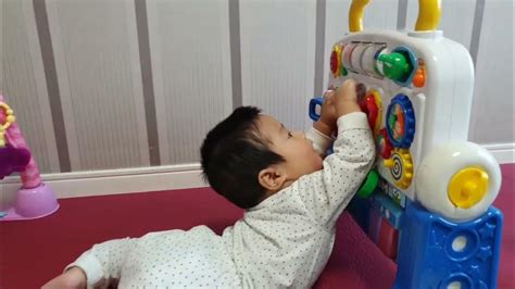 중요한건 꺽이지 않는 허리 6개월아기 아기요가자세 아기허리유연함 Youtube