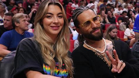 Meet Malumas Girlfriend Susana Gómez The Couple Is Expecting Their