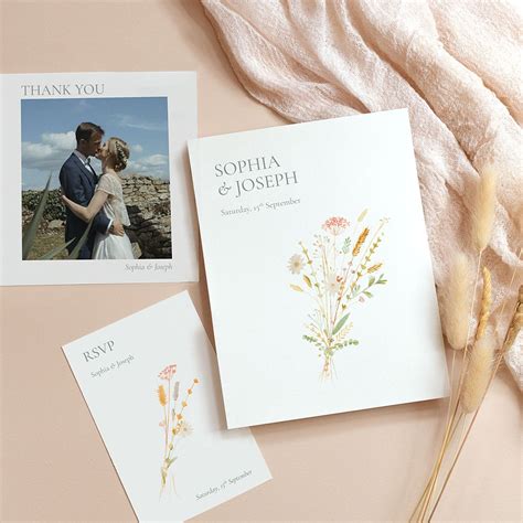 9 Expert Tips On Nailing Your Wedding Invitation Etiquette