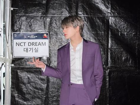 Nct Dreams Jeno Served Looks At The 2021 World K Pop Concert Heres