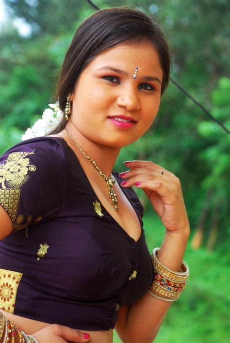 Kalla Chavi Movie Latest Hot Spicy Stills