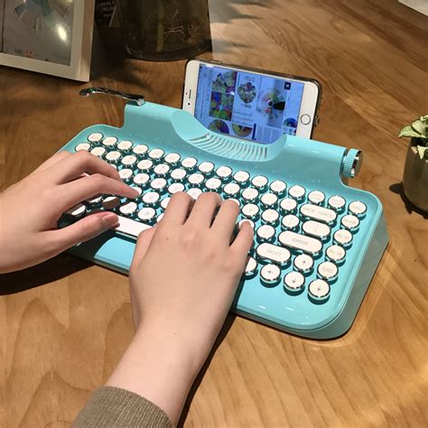 手机制作打字机效果 剪映文字打字机效果 剪映打字机效果 大山谷图库