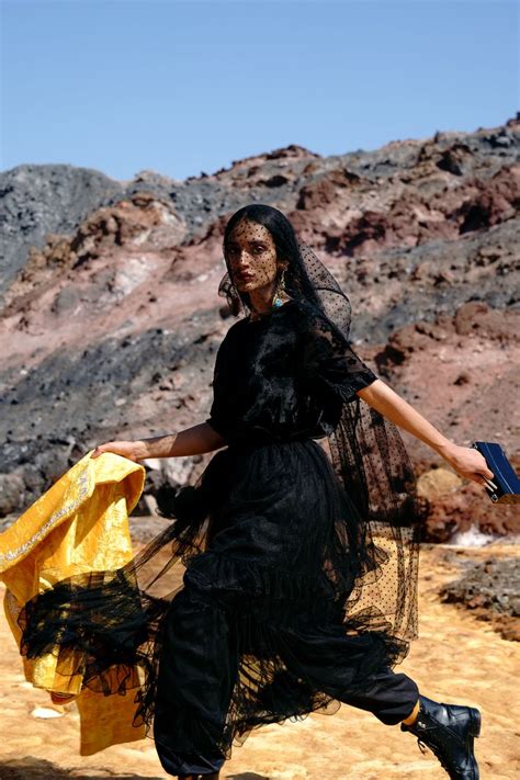 Afsaneh Rahimian Fw19 Nel 2024