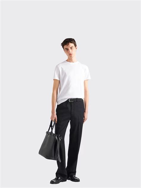 프라다 Prada 티셔츠 블랙 당근 중고거래