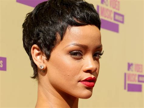 Rihanna New Pixie Cut