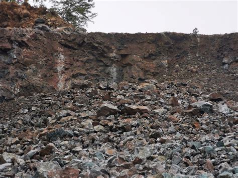 Ammonium Nitrate Based Explosive With A Part Of Organic Waste Inova