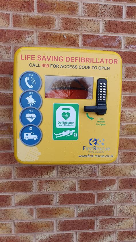 Defibrillator