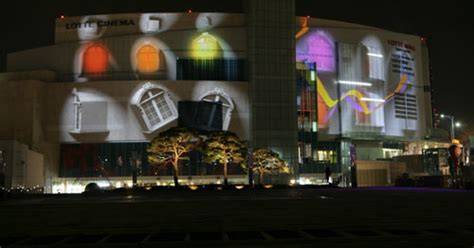 롯데몰 김포공항 뉴미디어 아트 프로젝트 전시 건물이 아트캔버스