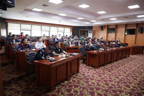 Үерийн эрсдэлтэй бүсэд амьдарч байгаа айл өрхийг нүүлгэн шилжүүлэх ажлыг эрчимжүүлэх үүрэг өглөө