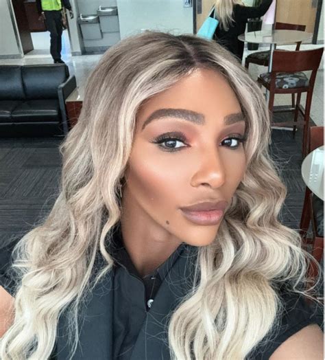 Serena Williams Denies Claims She Bleaches Her Skin Following Viral