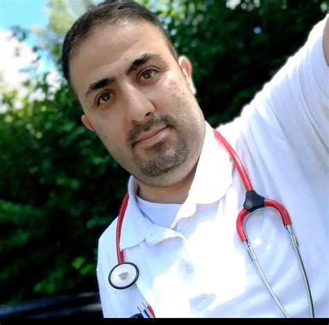 جهاز الرذاذ أو البخاخات Nebulizer هو جهاز طبي يُستخدم لتحويل