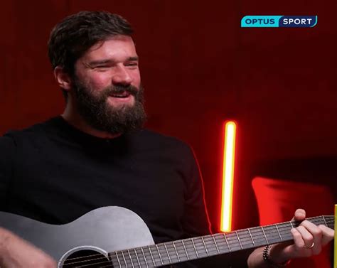 Video Alisson Nails Brilliant Rendition Of Allez Allez Allez On Guitar