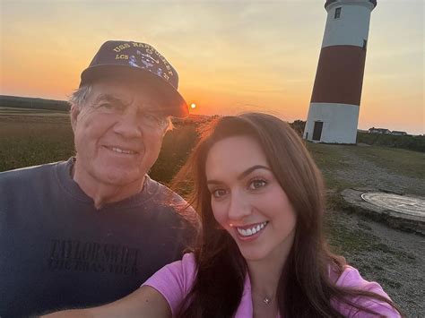 Bill Belichicks Girlfriend Jordon Hudson Shows Off Championship Ring