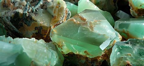 Хризопраз камень мудрости и исцеления Камни свечи чай и Здравый смысл