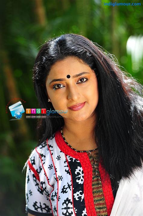 Praveena Actress HD Photos Images Pics And Stills Indiglamour Com 253150