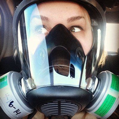 Pin Von J J Auf Ffm Full Face Mask 2 Gasmaske Masken Neoprenanzug