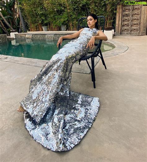 Janina Gavankar Instagram I Wrote 4 Diff Captions And Deleted Them