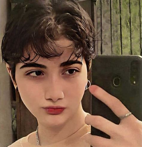 عکس هفته آرمیتا گراوند ۱۶ ساله Kayhanlondon کیهان لندن