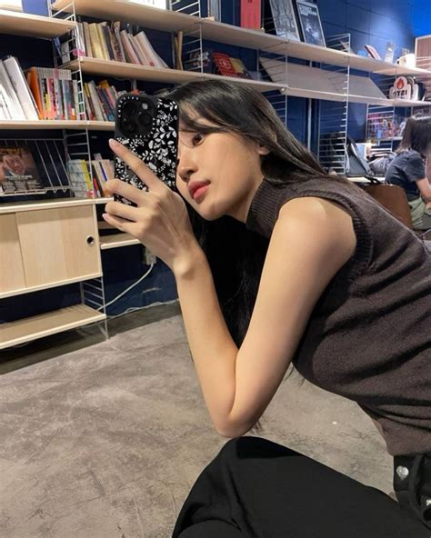 Bst áo Len Xinh Ngất Của Nữ Thần Dính Tin đồn Kết Hôn Với Son Heung