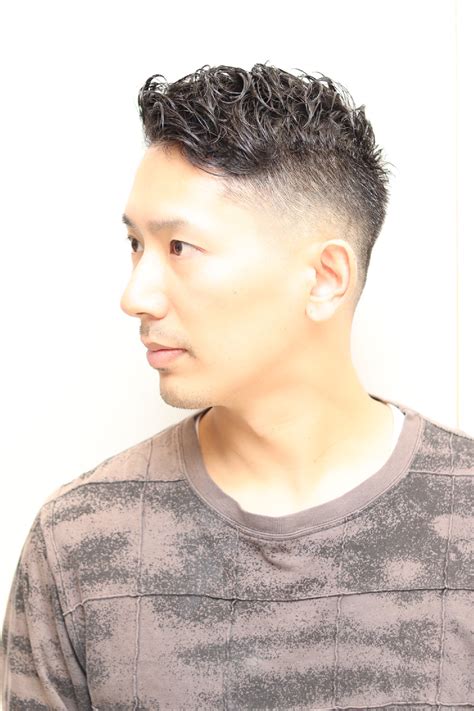 刈り上げメンズカットビジネスフェードヘアスタイル｜新潟、新潟市の理容室、床屋 Hairandgrooming Yoshizawa Inc