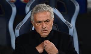 José Mourinho Lève Le Doute Sur Son Futur Club