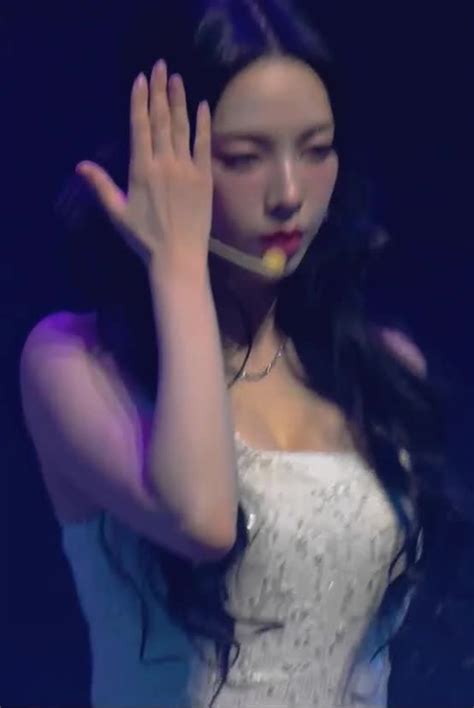 카리나 마이너갤 윤아저장소 Kgirls Net