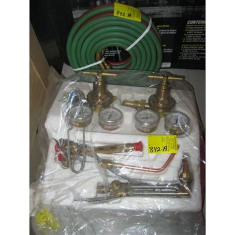 Oxy Acetylene Torch Kit W Spool Of Hose Unused Dodds Auction