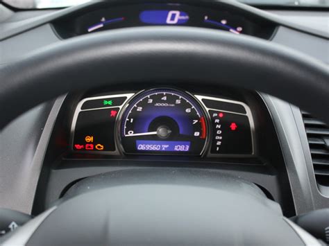 Приборная панель цивик 4д обозначения хонда 84 фото