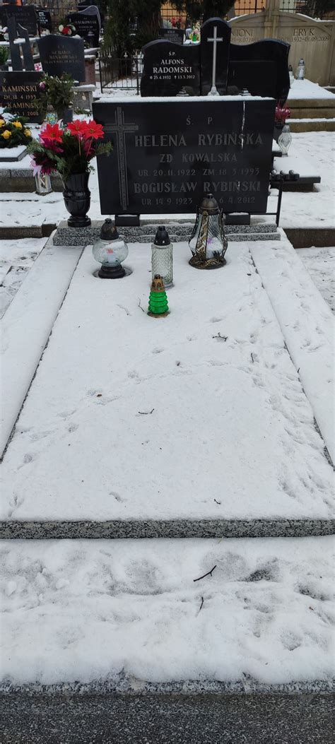 Helena Kowalska Rybińska 1922 1993 Find A Grave Memorial