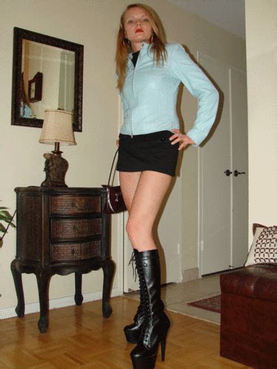 Mistress Moni Platform Boots Mistress Avi Version