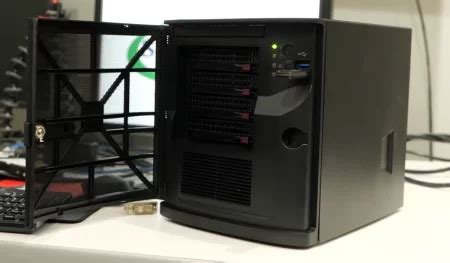 Best Inverted PC Cases For Left Side Desk Unique Builds