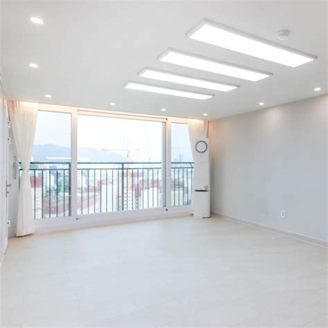 그레이 아트월 디자인이 돋보이는 부암동 백양산월드메르디앙 거실 인테리어 네이버 블로그