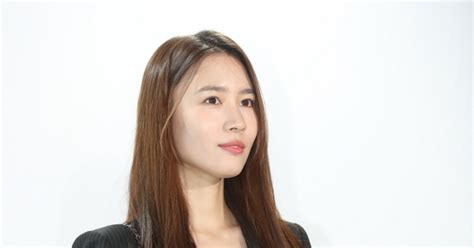 진아름 눈부신 미모 강남·이상화 결혼식