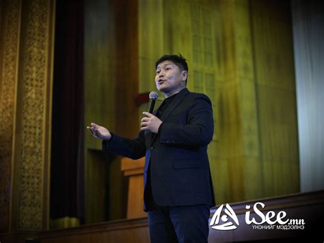 Х Нямбаатар нүүрсний гэх хэрэгт холбогдсон улстөрчдийн нэрсийг маргааш зарлана гэдгээ хэллээ